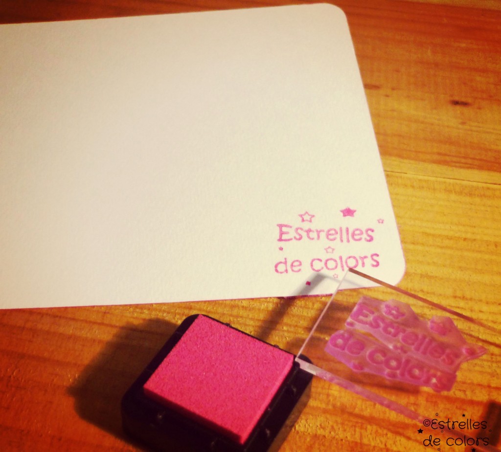 Sellos acrílicos personalizados en 3 simples pasos